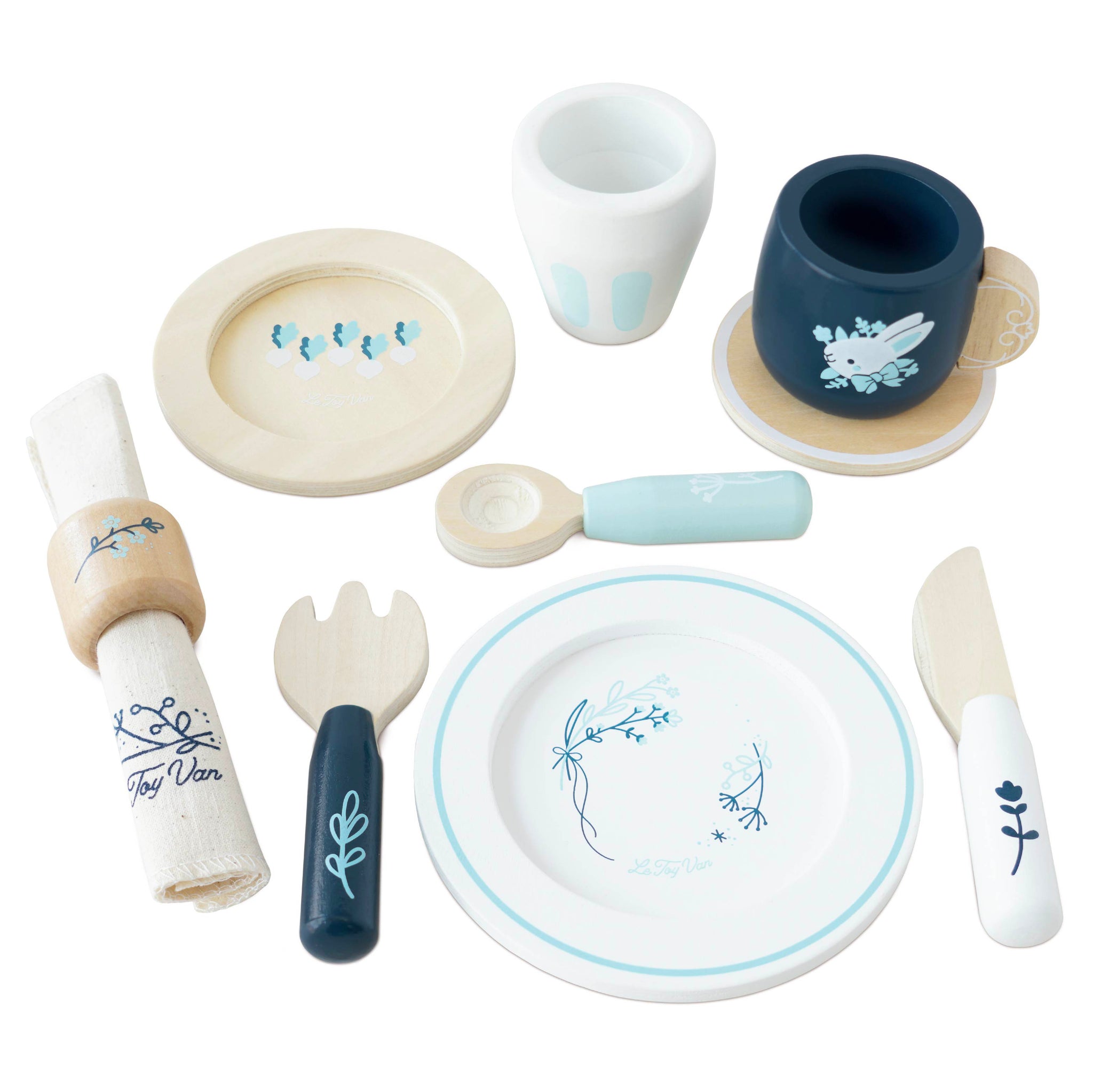 Wooden Cutlery Dining Set | Sustainable Pretend Play Toys | Le Toy Van ...